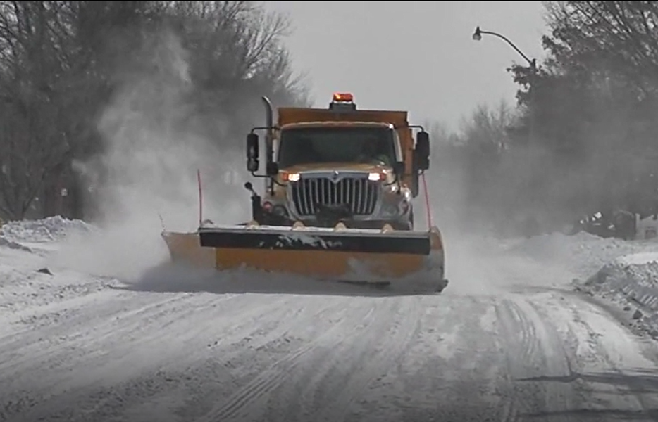 Reactor Lab research helps snowplows stay on the road | Institute for ...